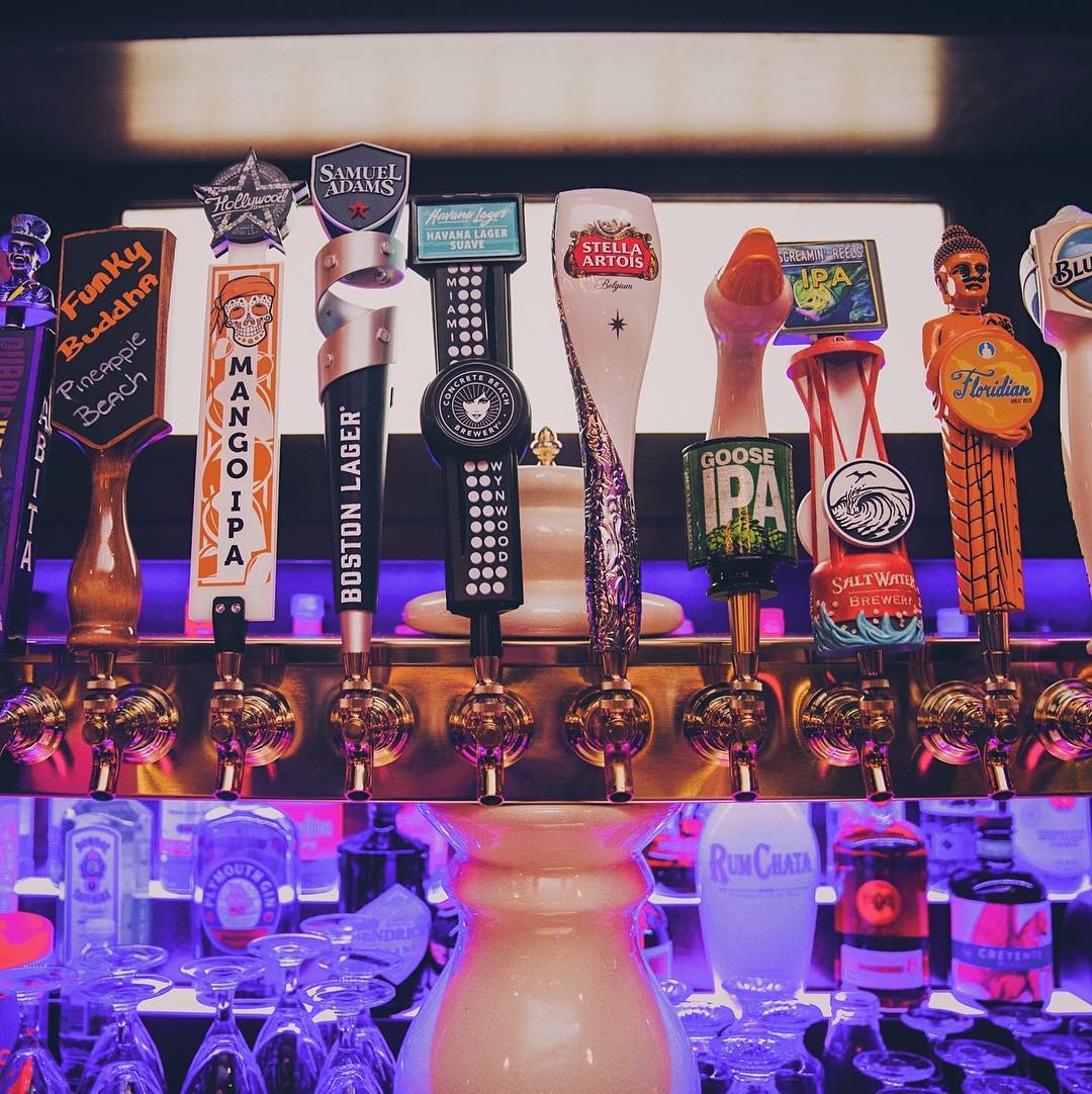 Amazing LED Light Ideas For Your Bar and Restaurant Part 2 - Smart LED ...